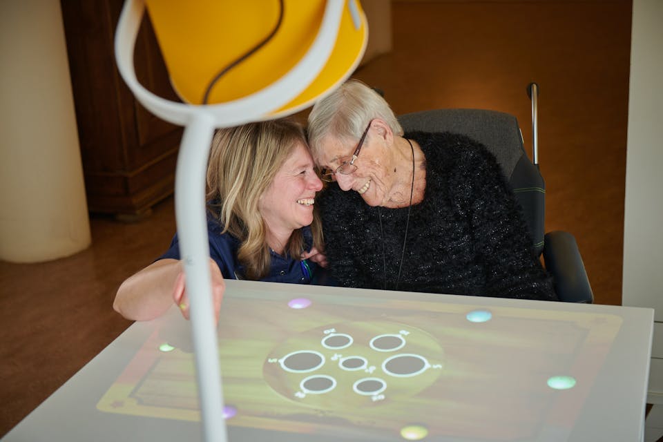 Tovertafel Pixie: care innovation for people with dementia | Tover